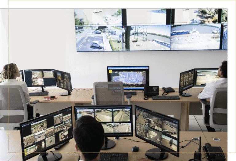 Centro de Controle Operacional Spying: negócio monitorado, automatizado ...